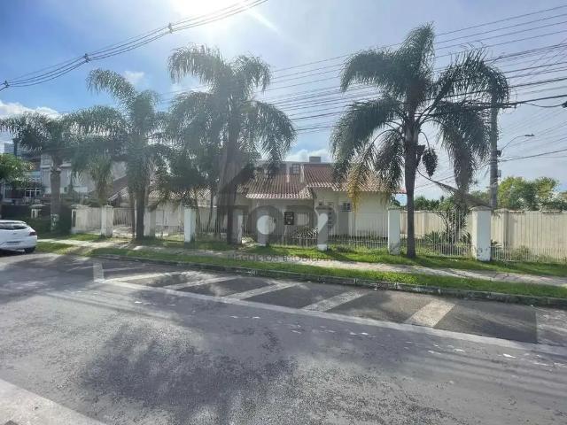Casa / Sobrado para Venda em Porto Alegre/RS Sarandi 3 Quartos
