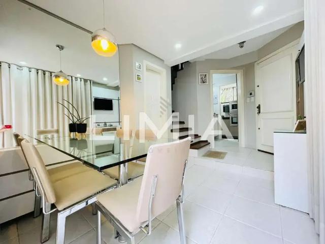 Casa / Sobrado para Venda em Porto Alegre/RS Sarandi 3 Quartos