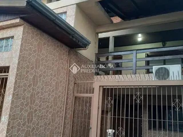 Casa / Sobrado para Venda em Porto Alegre/RS Sarandi 3 Quartos
