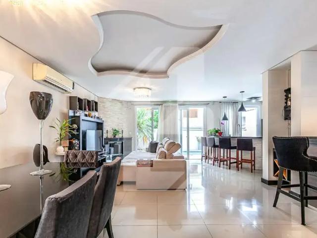 Casa / Sobrado para Venda em Porto Alegre/RS Sarandi 3 Quartos