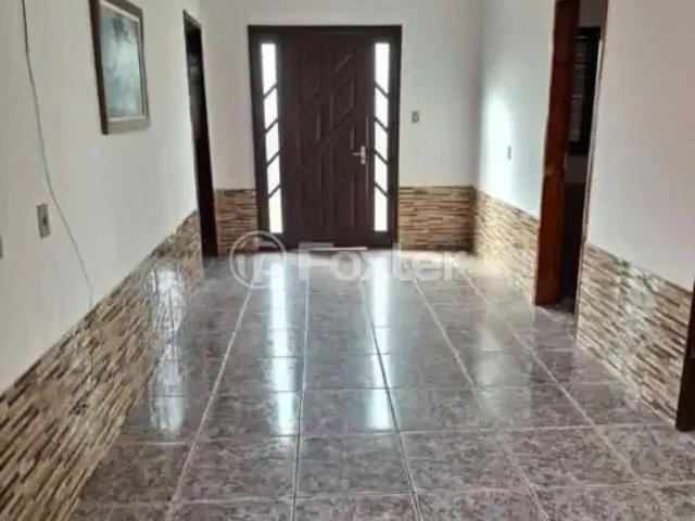 Casa / Sobrado para Venda em Porto Alegre/RS Sarandi 3 Quartos