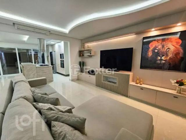 Casa / Sobrado para Venda em Porto Alegre/RS Sarandi 3 Quartos