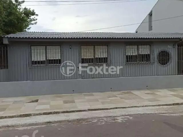 Casa / Sobrado para Venda em Porto Alegre/RS Sarandi 3 Quartos