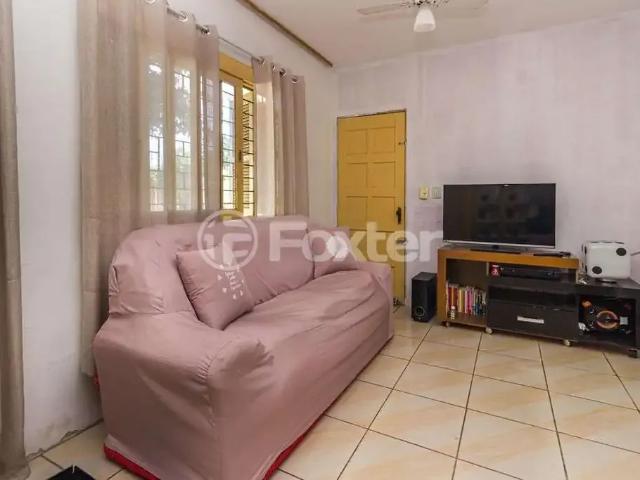 Casa / Sobrado para Venda em Porto Alegre/RS Sarandi 3 Quartos