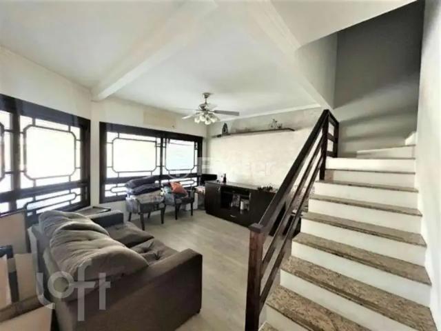 Casa / Sobrado para Venda em Porto Alegre/RS Sarandi 3 Quartos