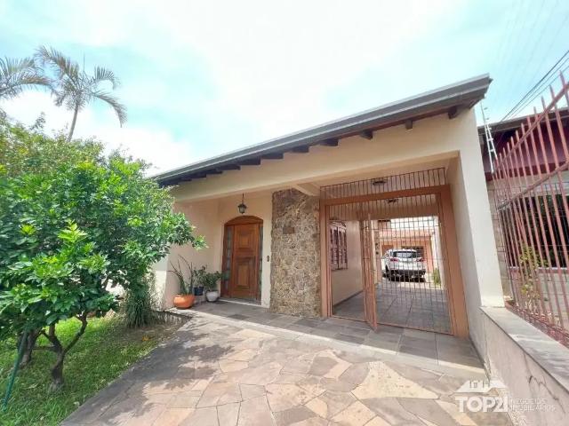 Casa / Sobrado para Venda em Porto Alegre/RS Sarandi 3 Quartos