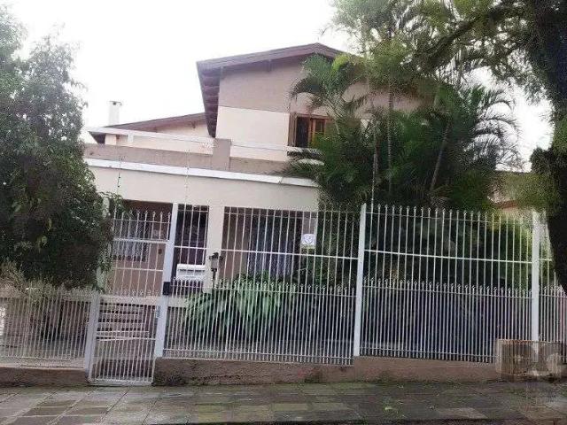 Casa / Sobrado para Venda em Porto Alegre/RS Sarandi 3 Quartos