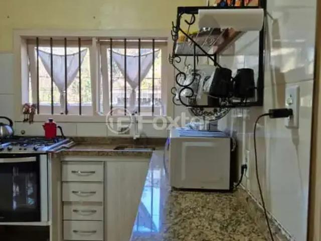 Casa / Sobrado para Venda em Porto Alegre/RS Sarandi 3 Quartos