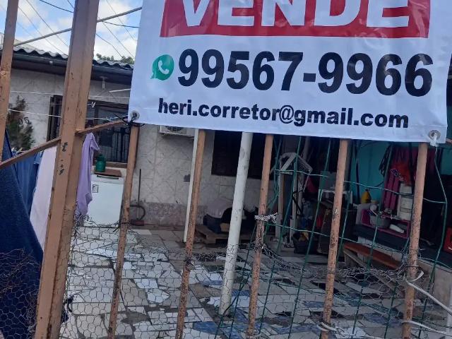 Casa / Sobrado para Venda em Porto Alegre/RS Sarandi 3 Quartos