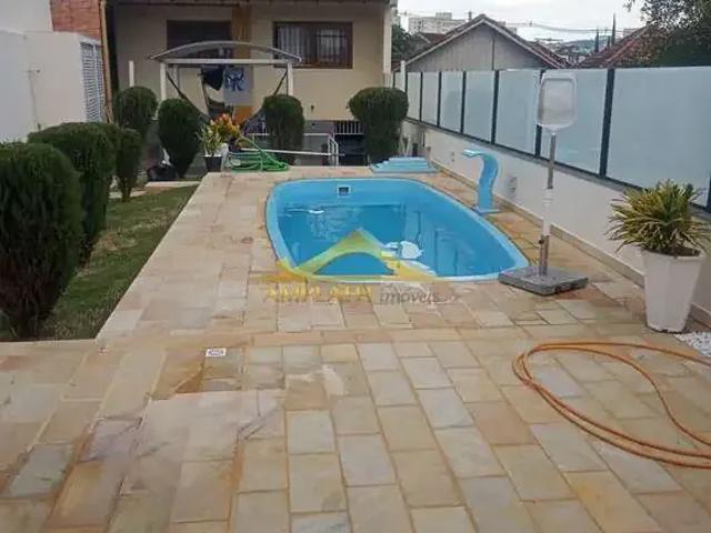 Casa / Sobrado para Venda em Porto Alegre/RS Sarandi 3 Quartos