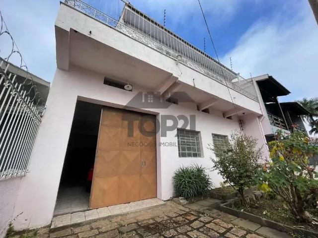 Casa / Sobrado para Venda em Porto Alegre/RS Sarandi 3 Quartos