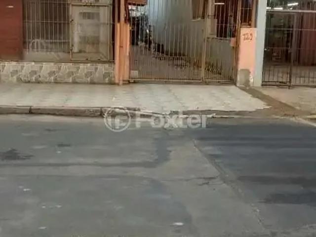 Casa / Sobrado para Venda em Porto Alegre/RS Sarandi 3 Quartos