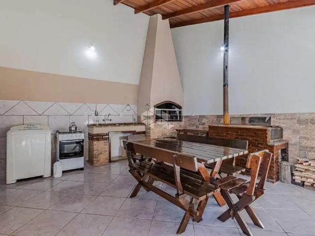 Casa / Sobrado para Venda em Porto Alegre/RS Sarandi 3 Quartos