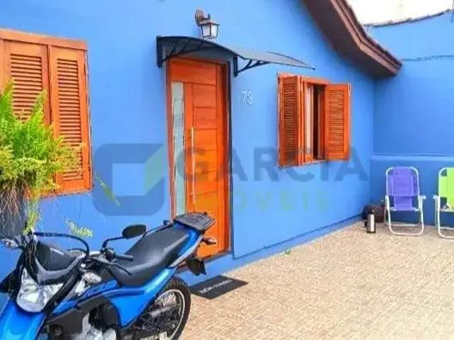 Casa / Sobrado para Venda em Porto Alegre/RS Sarandi 4 Quartos