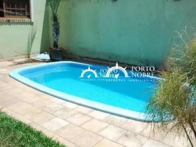 Casa / Sobrado para Venda em Porto Alegre/RS Sarandi 4 Quartos