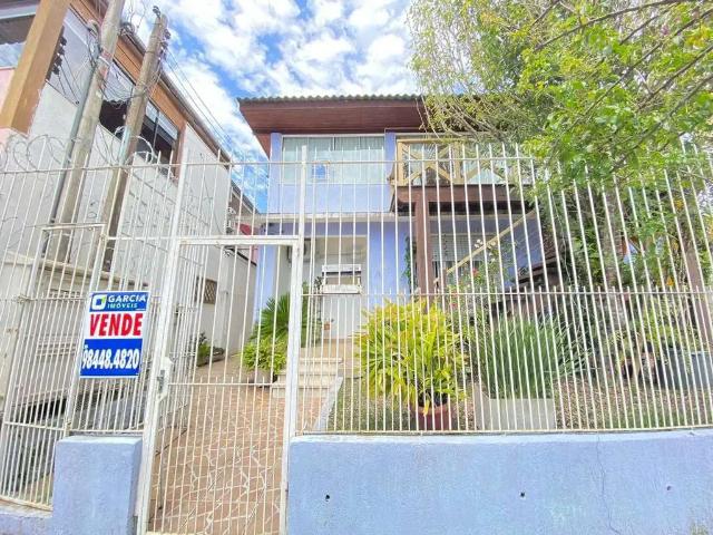 Casa / Sobrado para Venda em Porto Alegre/RS Sarandi 4 Quartos