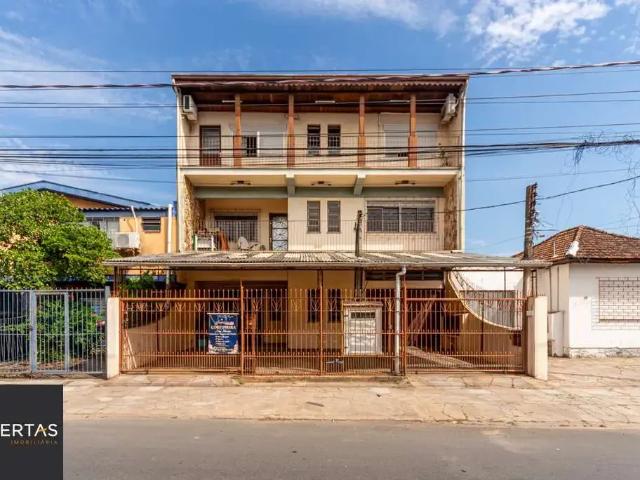 Casa / Sobrado para Venda em Porto Alegre/RS Sarandi 4 Quartos