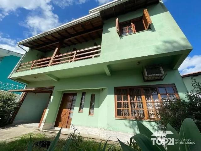Casa / Sobrado para Venda em Porto Alegre/RS Sarandi 4 Quartos