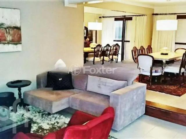 Casa / Sobrado para Venda em Porto Alegre/RS Sarandi 4 Quartos