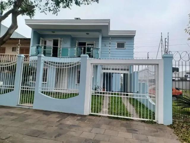 Casa / Sobrado para Venda em Porto Alegre/RS Sarandi 4 Quartos