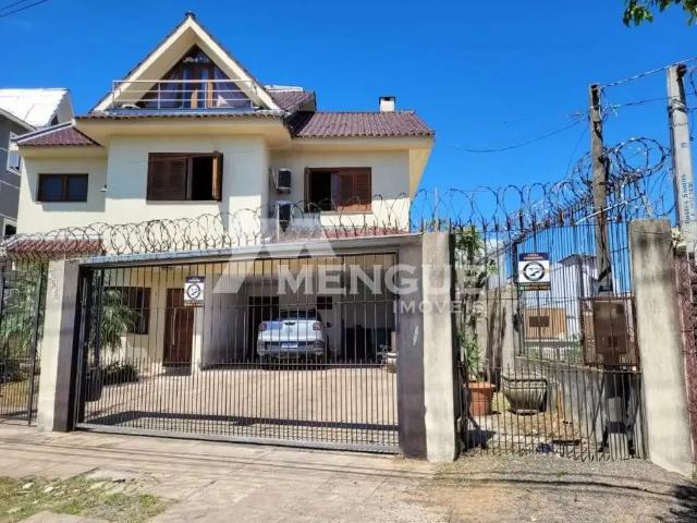 Casa / Sobrado para Venda em Porto Alegre/RS Sarandi 4 Quartos