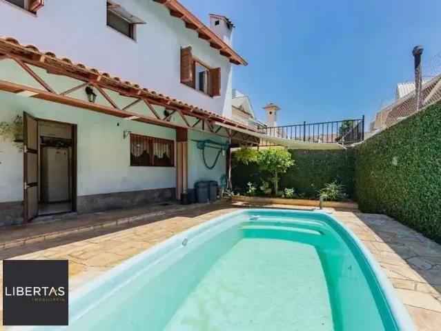 Casa / Sobrado para Venda em Porto Alegre/RS Sarandi 4 Quartos