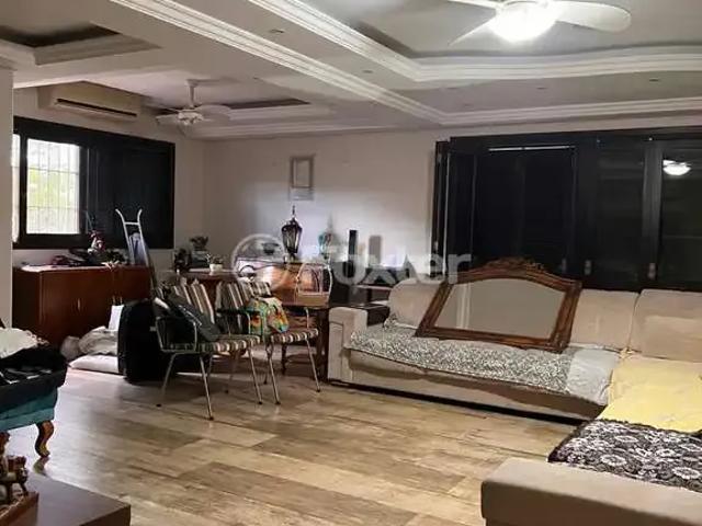 Casa / Sobrado para Venda em Porto Alegre/RS Sarandi 4 Quartos
