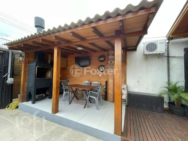 Casa / Sobrado para Venda em Porto Alegre/RS Sarandi 4 Quartos