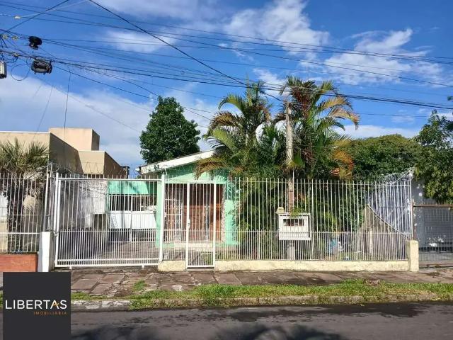 Casa / Sobrado para Venda em Porto Alegre/RS Sarandi 5 Quartos