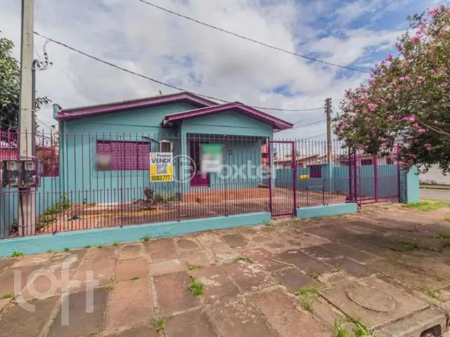 Casa / Sobrado para Venda em Porto Alegre/RS Sarandi 5 Quartos