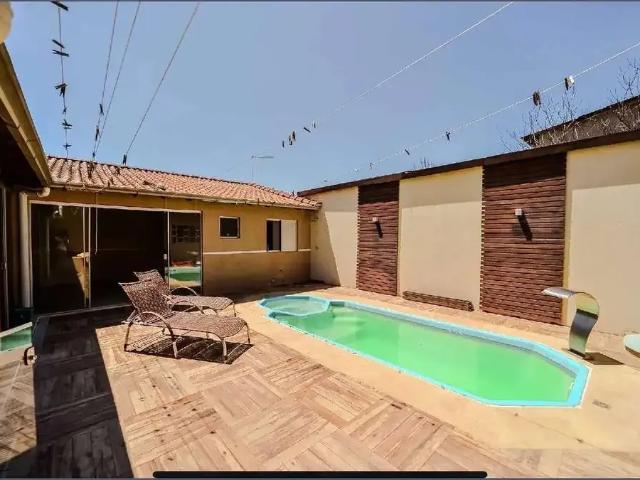 Casa / Sobrado para Venda em Porto Alegre/RS Sarandi 5 Quartos
