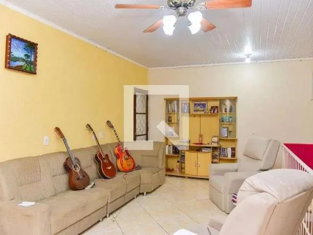 Casa / Sobrado para Venda em Porto Alegre/RS Sarandi 7 Quartos