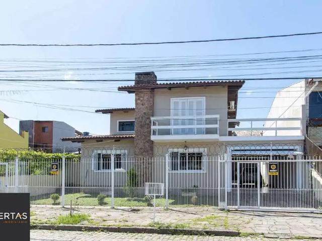 Casa / Sobrado para Venda em Porto Alegre/RS Serraria 4 Quartos