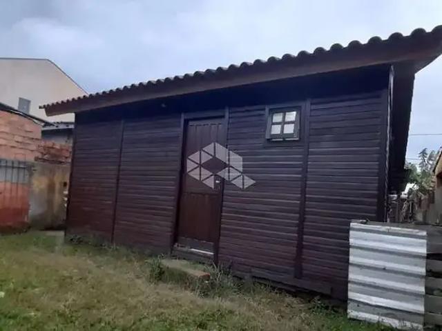 Casa / Sobrado para Venda em Porto Alegre/RS Serraria 2 Quartos