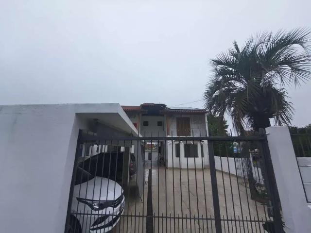 Casa / Sobrado para Venda em Porto Alegre/RS Serraria 2 Quartos