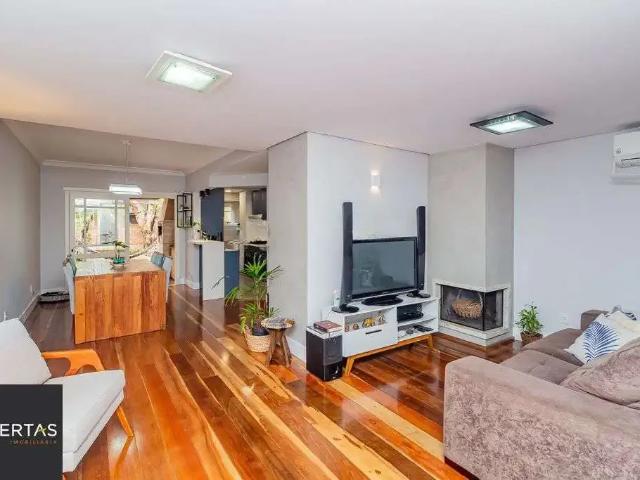 Casa / Sobrado para Venda em Porto Alegre/RS Serraria 3 Quartos