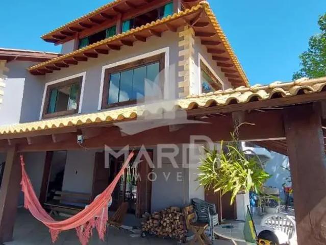 Casa / Sobrado para Venda em Porto Alegre/RS Serraria 3 Quartos