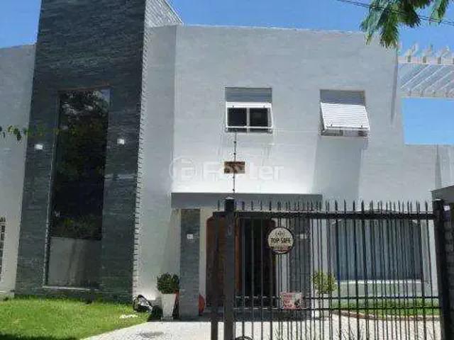 Casa / Sobrado para Venda em Porto Alegre/RS Sétimo Céu 4 Quartos