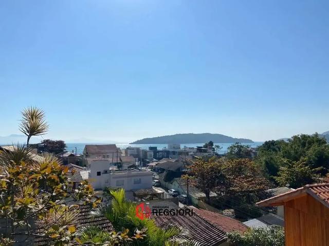 Casa / Sobrado para Venda em Porto Belo/SC Centro 2 Quartos