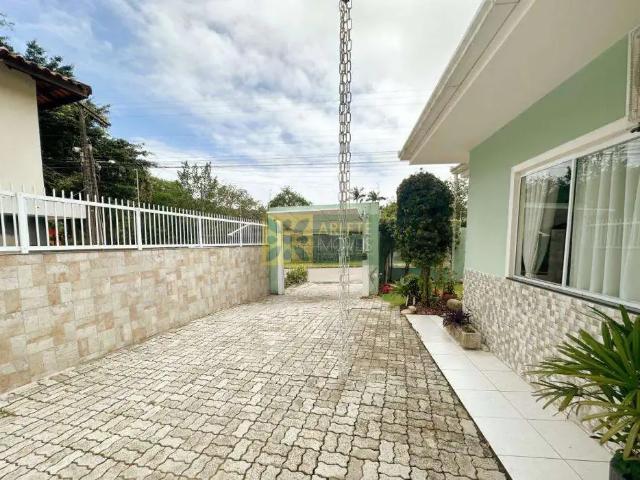 Casa / Sobrado para Venda em Porto Belo/SC Centro 3 Quartos