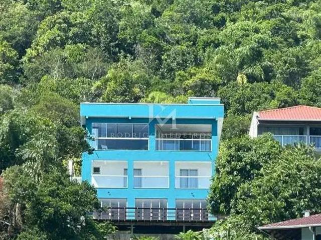 Casa / Sobrado para Venda em Porto Belo/SC Araçá 4 Quartos