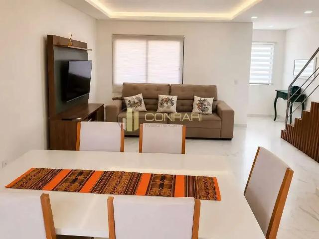 Casa / Sobrado para Venda em Porto Belo/SC Balneário Perequê 4 Quartos