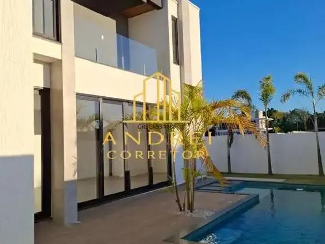 Casa / Sobrado para Venda em Porto Belo/SC Balneário Perequê 3 Quartos