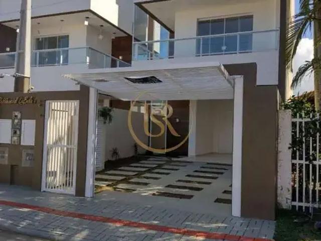 Casa / Sobrado para Venda em Porto Belo/SC Balneário Perequê 3 Quartos