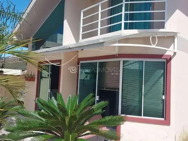 Casa / Sobrado para Venda em Porto Belo/SC Balneário Perequê 2 Quartos