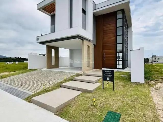 Casa / Sobrado para Venda em Porto Belo/SC Jardim Dourado 3 Quartos