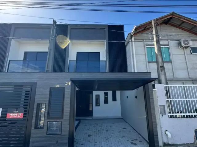 Casa / Sobrado para Venda em Porto Belo/SC Jardim Dourado 2 Quartos
