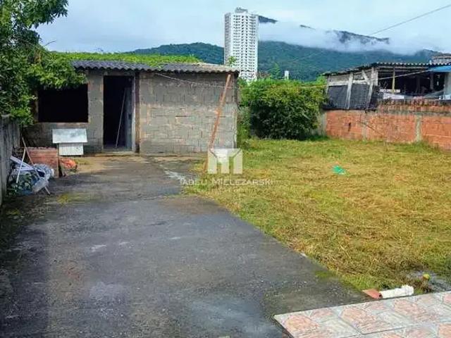 Casa / Sobrado para Venda em Porto Belo/SC Jardim Dourado 2 Quartos