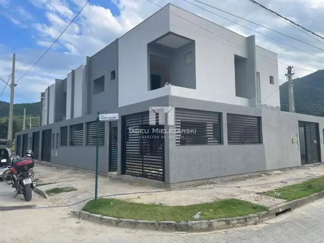 Casa / Sobrado para Venda em Porto Belo/SC Vila Nova 3 Quartos