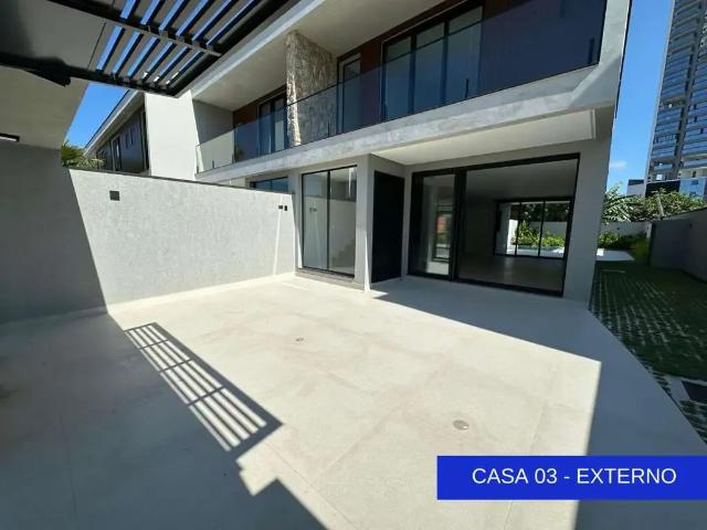 Casa / Sobrado para Venda em Porto Belo/SC Vila Nova 3 Quartos